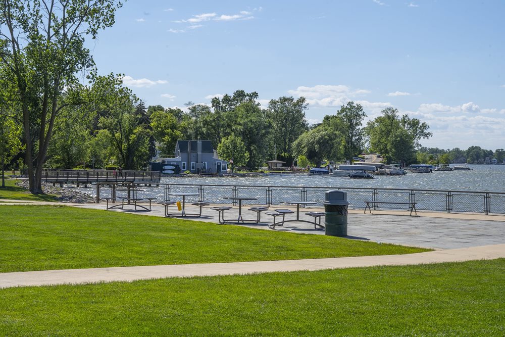 Pavilion Shore Park - City of Novi